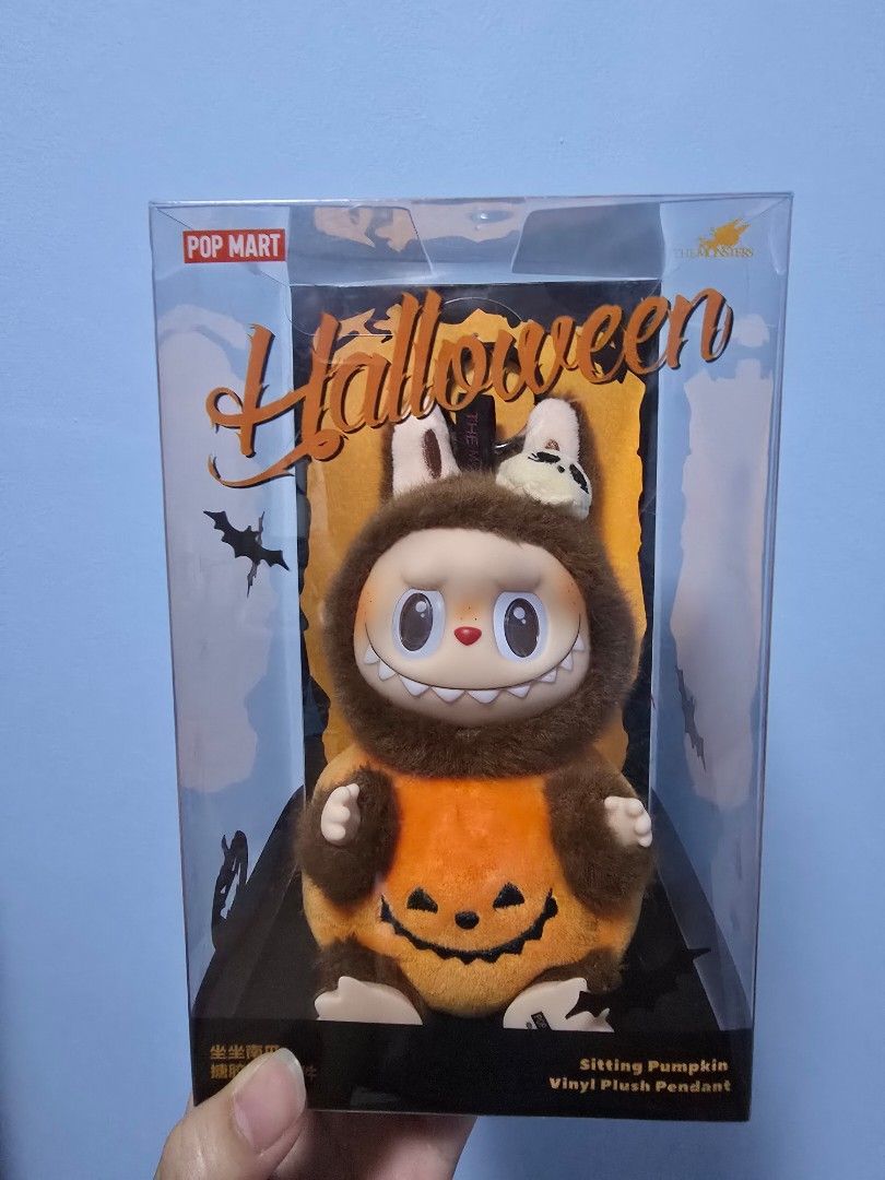 Popmart Labubu - Halloween Sitting Pumpkin, Hobbies & Toys, Toys ...