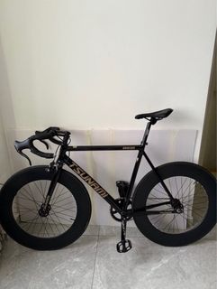 Black and gold tsunami fs For Sale | Bicycles | Carousell Singapore