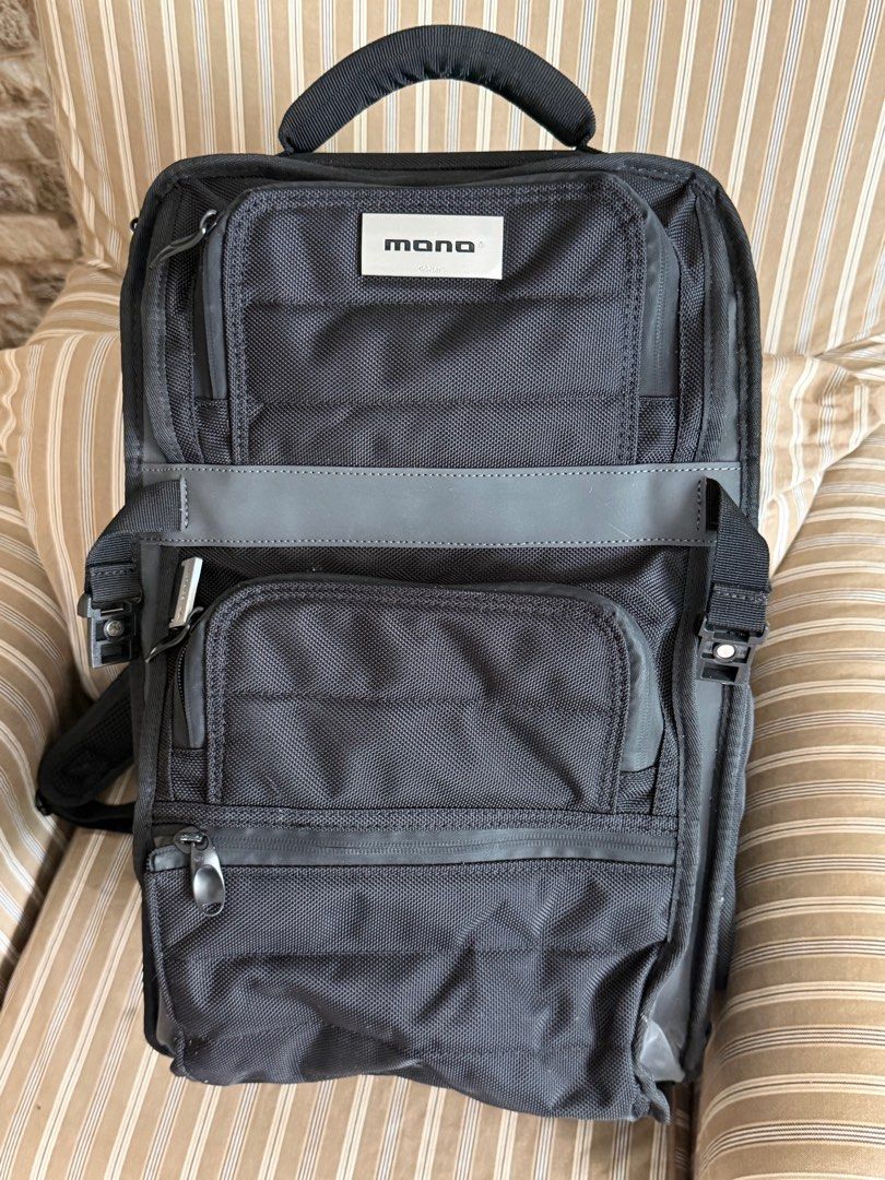 Mono Classic Flyby Backpack (Black), Hobbies & Toys, Music & Media ...