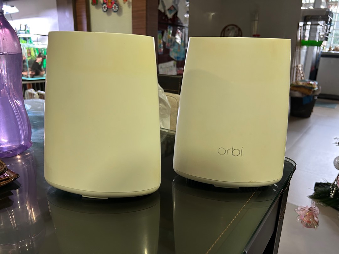 Orbi Mini Router RBR40 and Orbi Mini Satellite RBS40, Computers & Tech ...