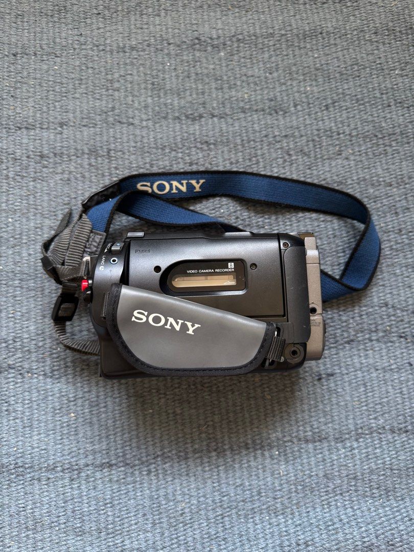 Vintage Sony Handycam CCD-TRV22E (Not Recordable and Playable ...