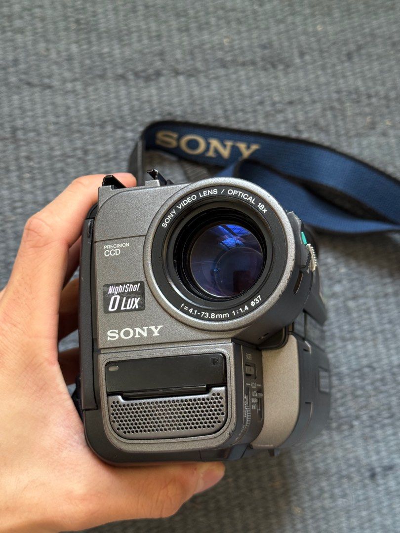 Vintage Sony Handycam CCD-TRV22E (Not Recordable and Playable ...