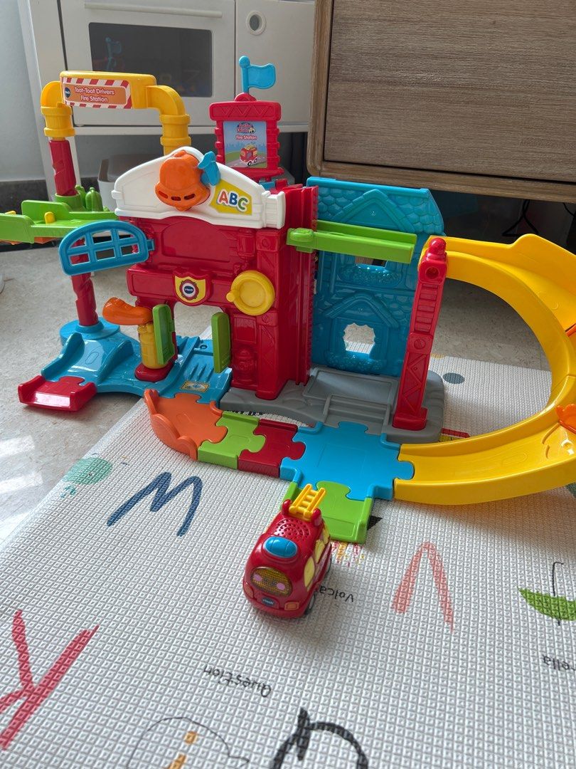 VTech Toot-Toot Drivers Fire Station Playset, Babies & Kids, Infant ...