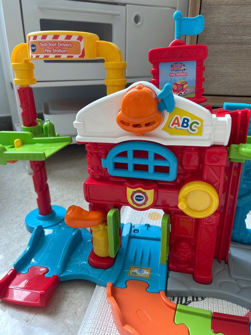 VTech Toot-Toot Drivers Fire Station Playset, Babies & Kids, Infant ...