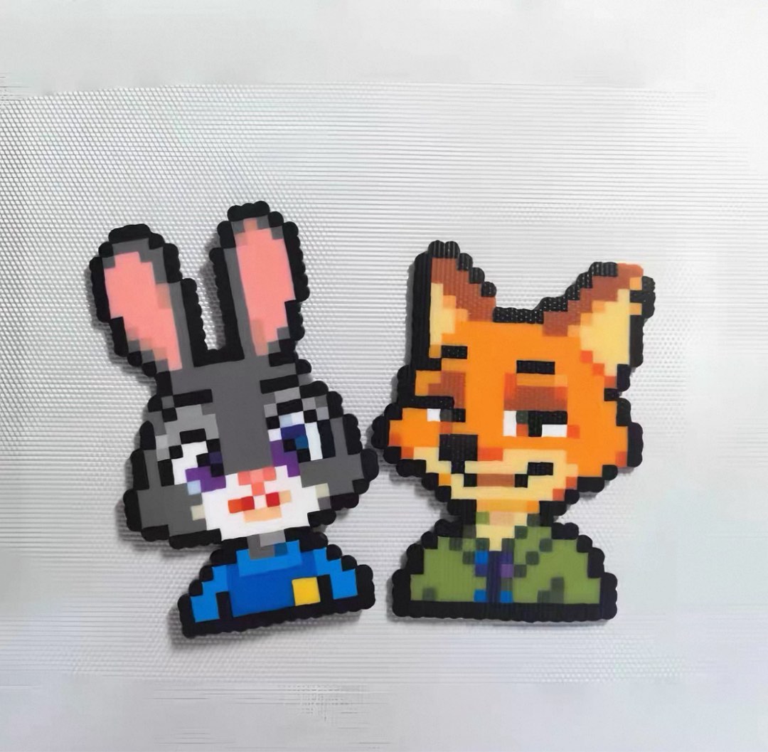 Zootopia Judy Hopps & Nick Wilde Pixel Keychains, Hobbies & Toys ...