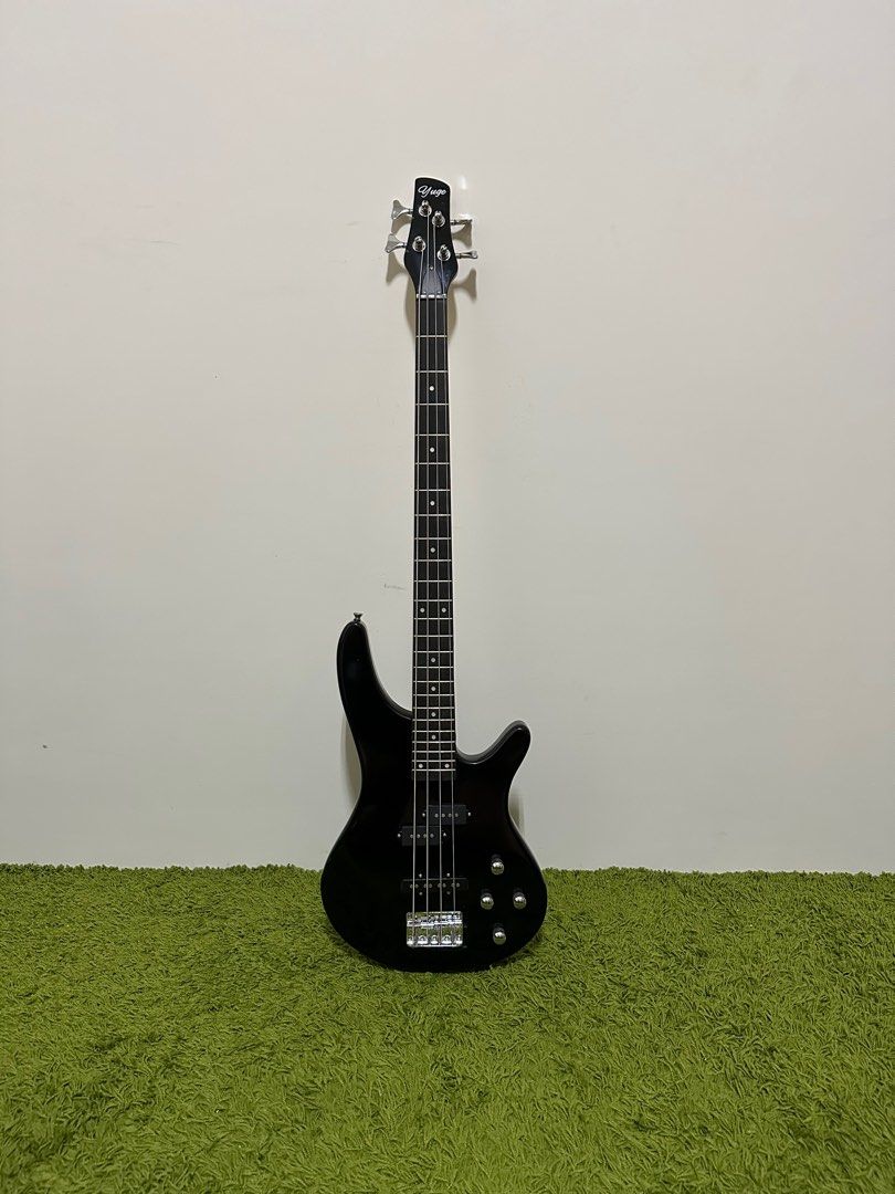 🎸 YUGE全新電貝斯 BASS 狀況：全新未使用, 書籍、休閒與玩具, 樂器、音樂相關, 樂器在旋轉拍賣