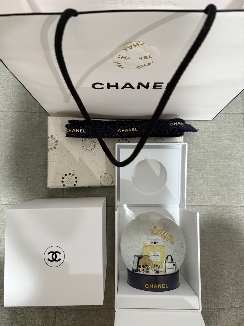 BNIB Chanel Christmas Snow Globe 2025, Furniture & Home Living, Home ...