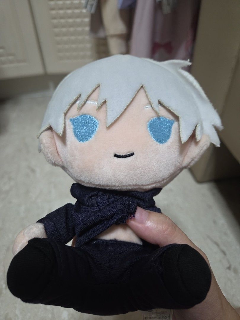 BNWT Authentic Jujutsu Kaisen Gojo Satoru Plushie!, Hobbies & Toys ...