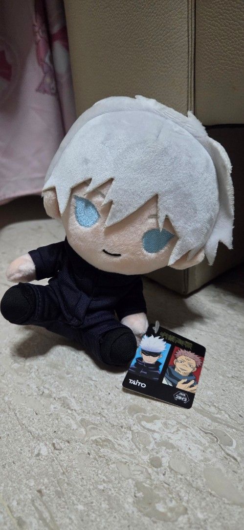 BNWT Authentic Jujutsu Kaisen Gojo Satoru Plushie!, Hobbies & Toys ...