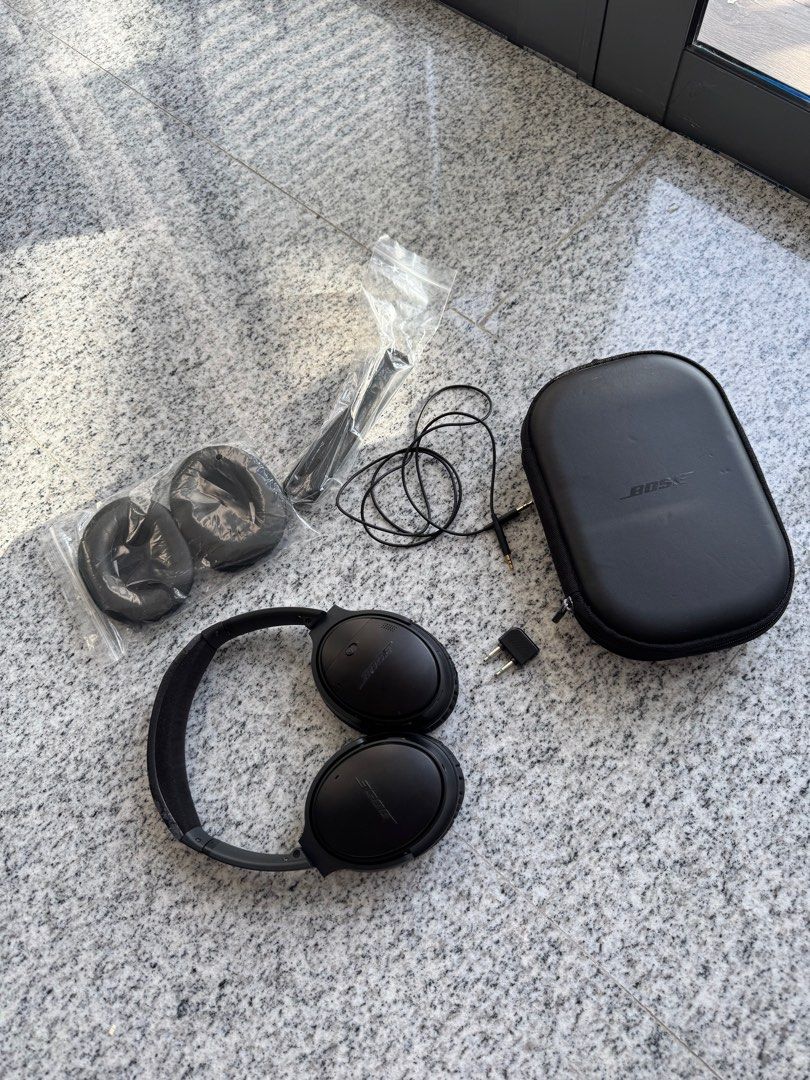 Bose QuietComfort Headphones, Audio, Headphones & Headsets on Carousell