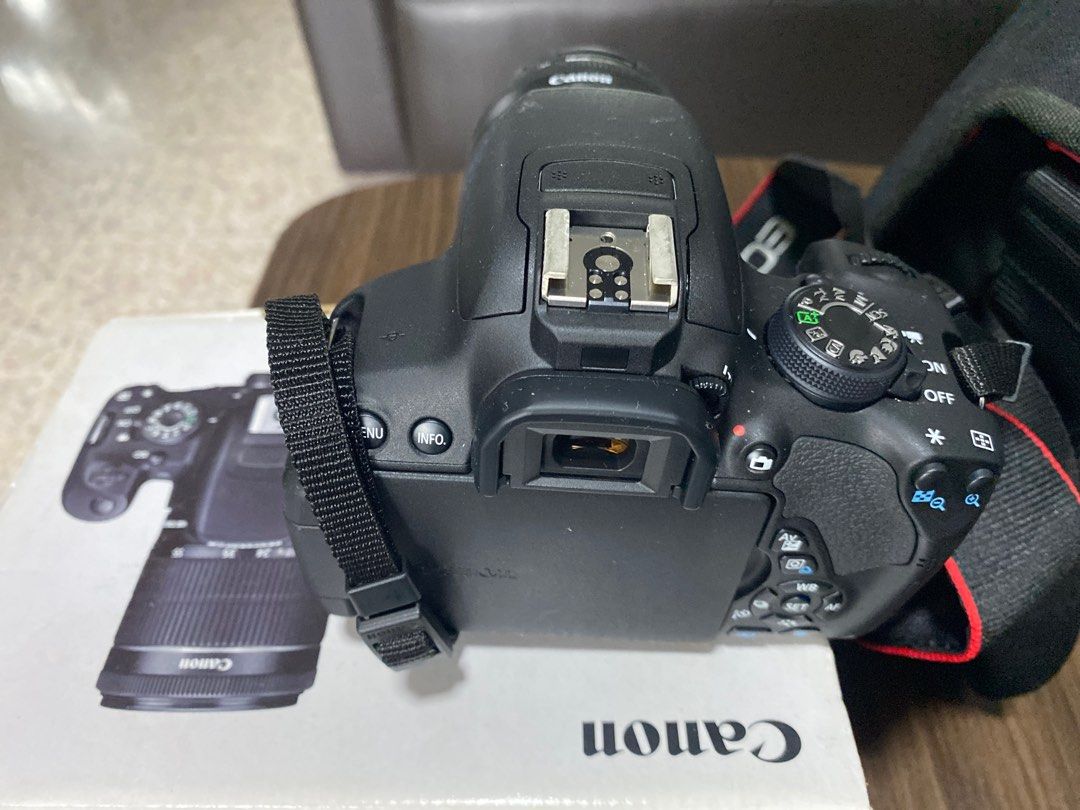 Canon EOS 700D DSLR Camera with Lens, Photography, Cameras on Carousell