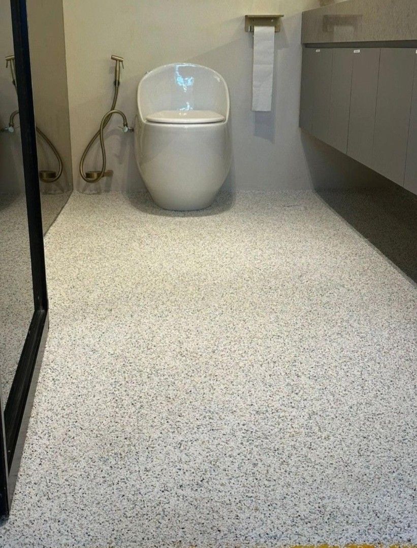 Epoxy Flakes Flooring / Anti-Slip Epoxy / Toilet Epoxy Overlay ...
