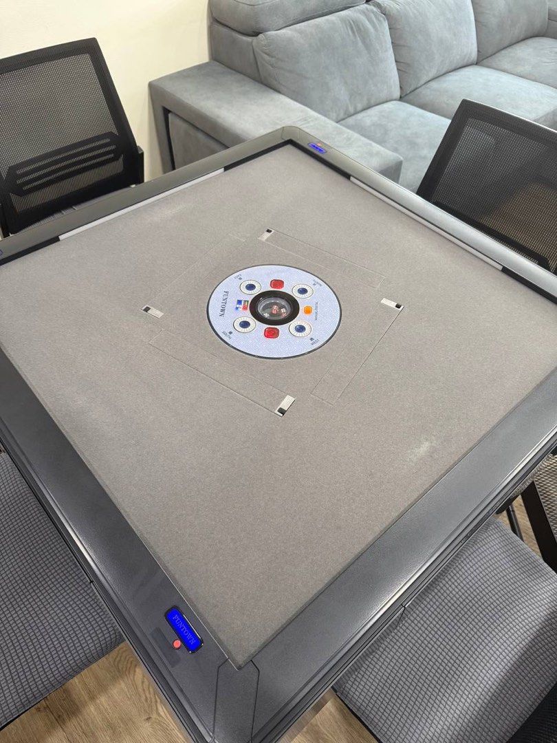 Funtown Automatic Mahjong Table, Hobbies & Toys, Toys & Games on Carousell