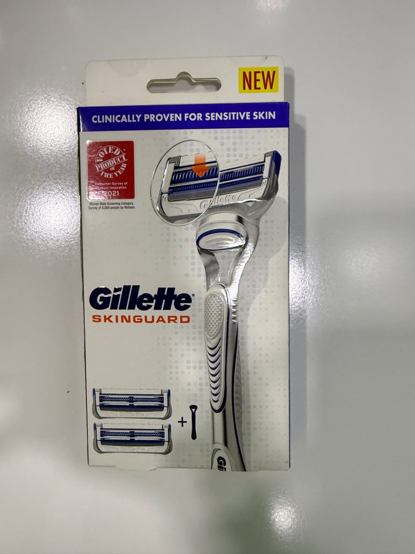Gillette SkinGuard Razor for Sensitive Skin - New, Beauty & Personal ...