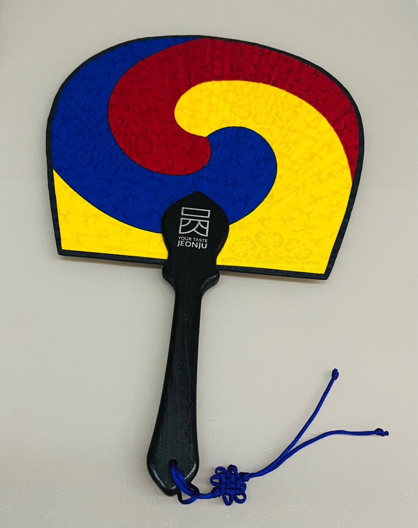Korean Traditional Fan - Jeonju Souvenir, Hobbies & Toys, Stationery ...