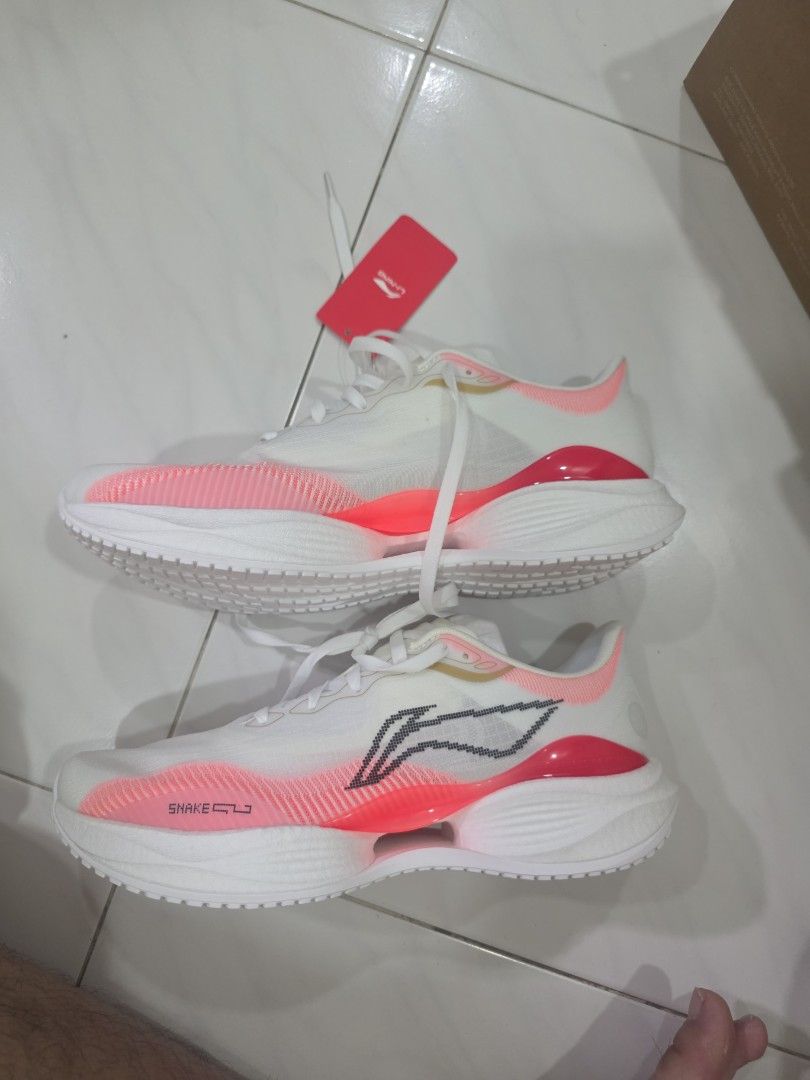 LI-NING running shoe, Men's Fashion, Footwear, Boots on Carousell