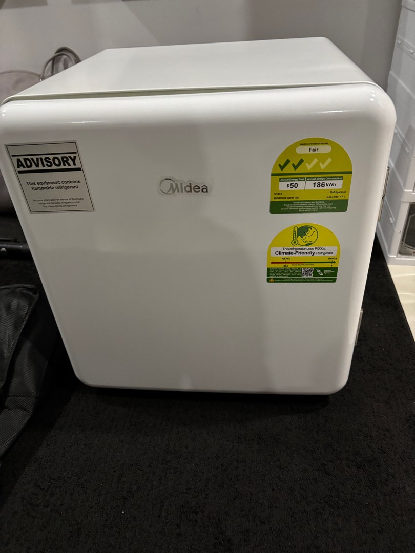 Midea Mini Refrigerator - White, TV & Home Appliances, Kitchen ...