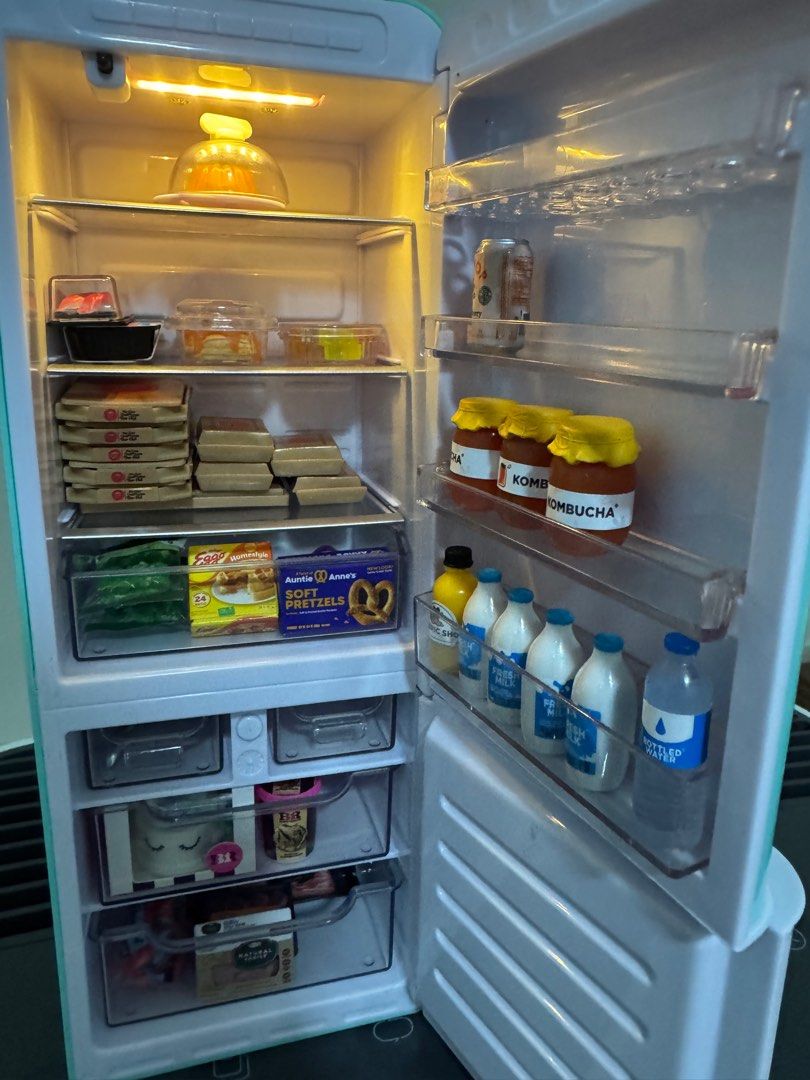 Mini Brands Fill The Fridge Series 1 Playset, Hobbies & Toys, Toys ...