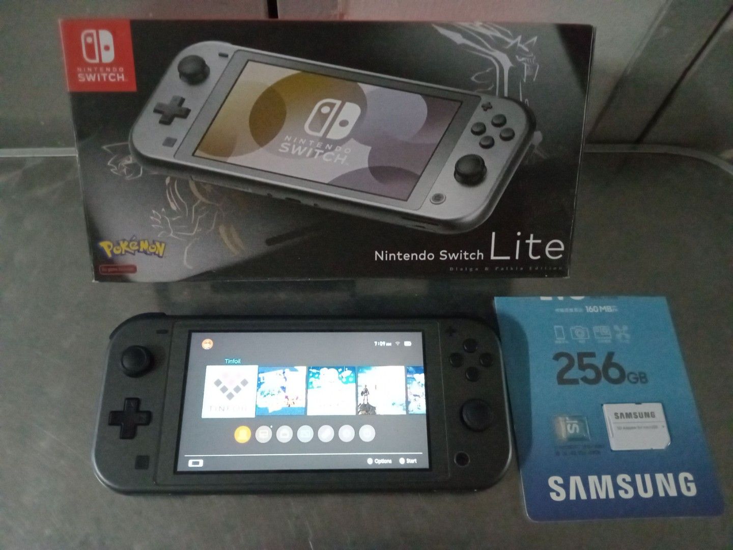 Nintendo Switch Lite modded, 256gb , pokemon edition, Video Gaming ...