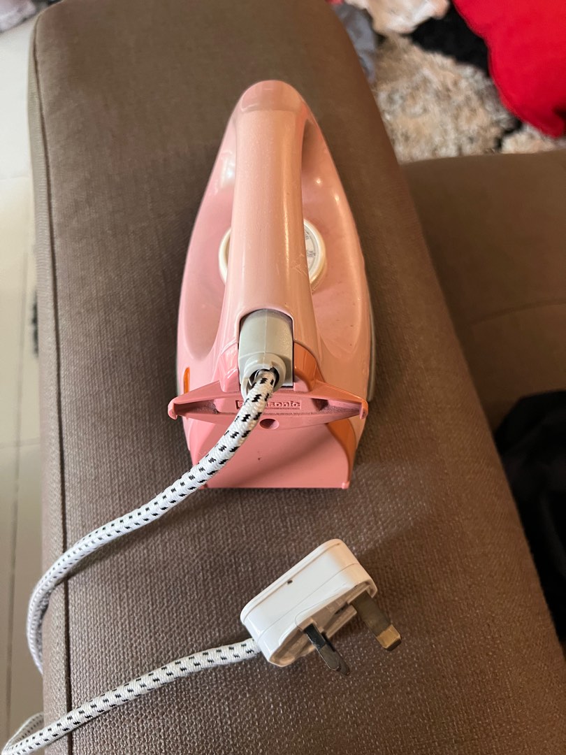 Panasonic Pink Iron, TV & Home Appliances, Irons & Steamers on Carousell