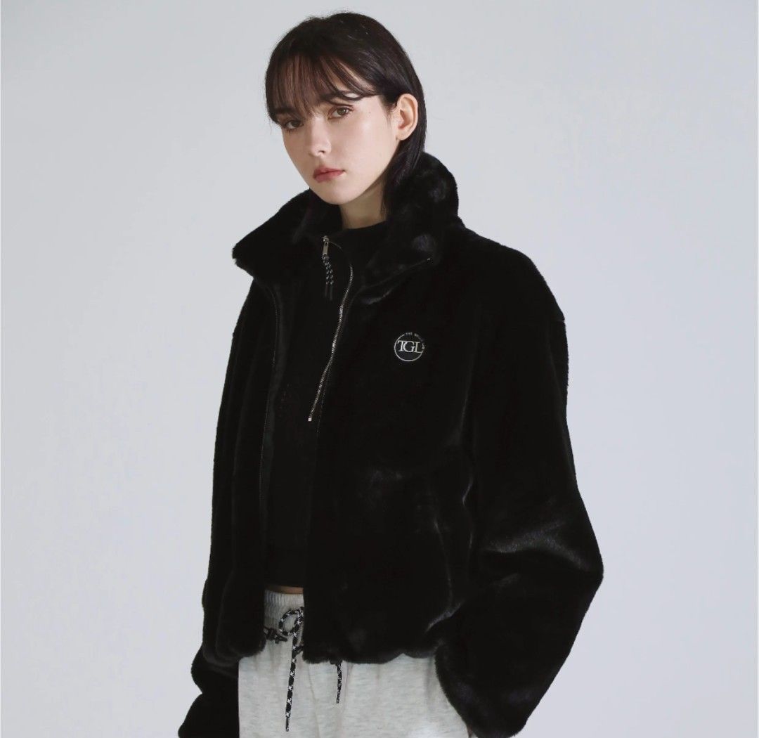 [the green lab] mink fur crop jacket in black, Women's Fashion, Coats ...