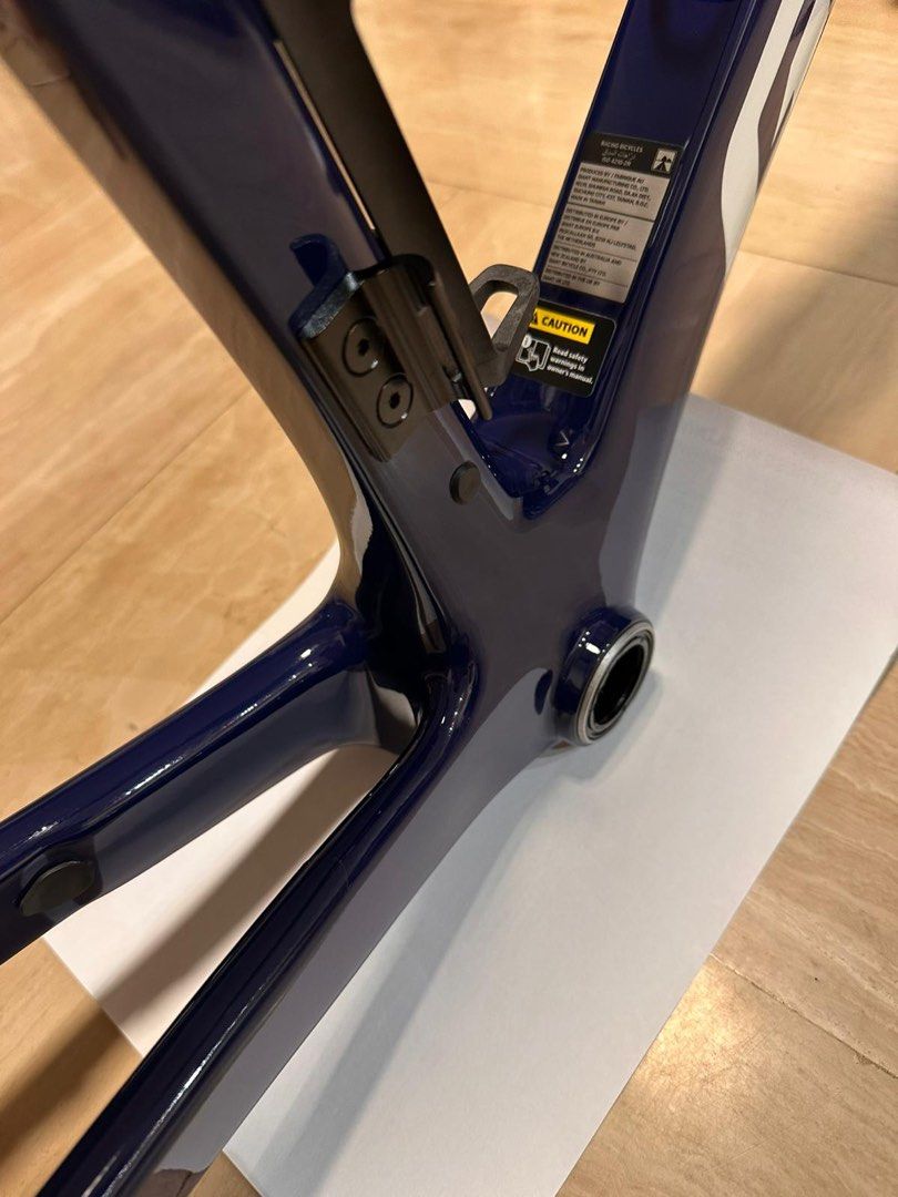 2024 Giant Propel SL 0 frameset + cockpit, Sports Equipment, Bicycles ...