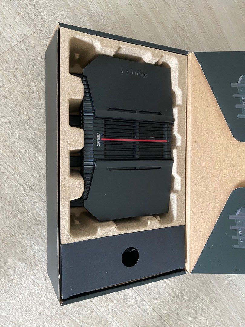 ASUS RT-BE92U BE9700 Tri-band WiFi 7 Router, Computers & Tech, Parts ...