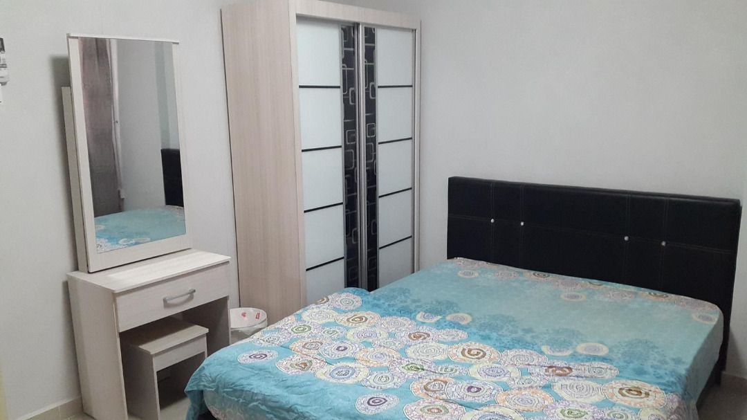Common Room @ Choa Chu Kang Ave 3 BLK 409!Single lady owner, Property ...