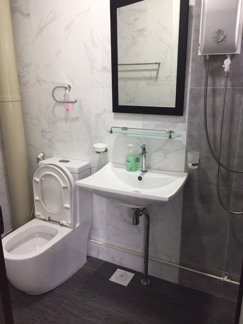 Common Room @ Choa Chu Kang Ave 3 BLK 409!Single lady owner, Property ...