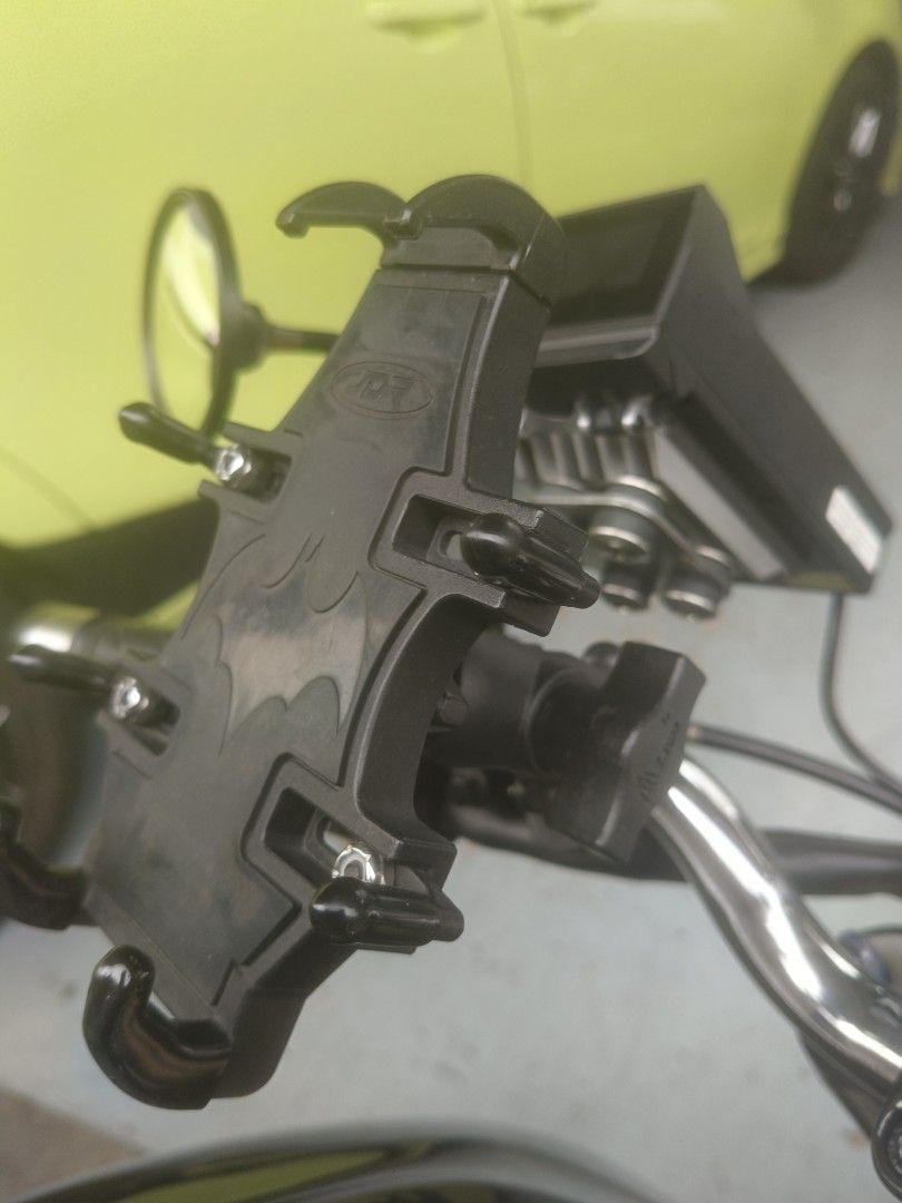 HP holder with bracket, Motorcycles, Motorcycle Accessories on Carousell