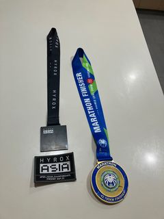 Hyrox Race Crew Singapore 2025 Keychain, Hobbies & Toys, Stationery ...