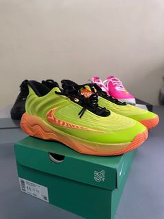 Giannis Immortality 3 Oreo, Men's Fashion, Footwear, Sneakers on Carousell