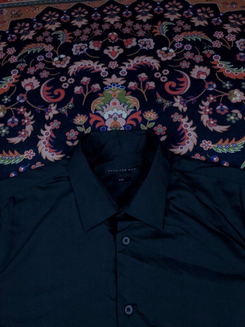 🔥SOLD OUT JAWA TIMUR🔥, Fesyen Pria, Pakaian , Atasan di Carousell