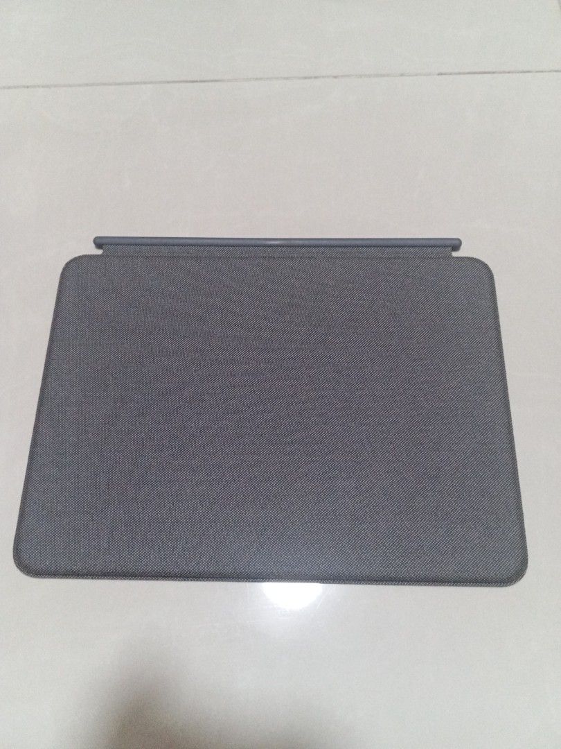 Logitech Combo Touch iPad Keyboard, Mobile Phones & Gadgets, Mobile ...