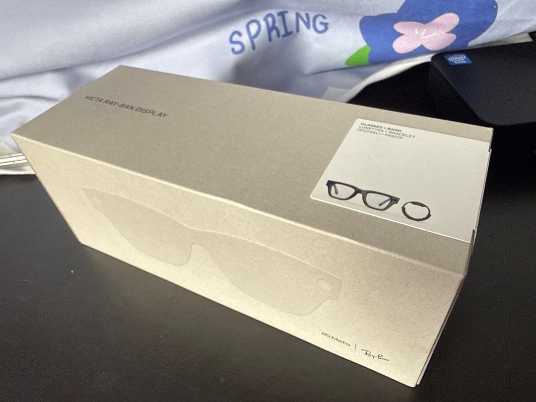 Meta Ray-Ban Display Smart Glasses - Shiny Black, Men's Fashion ...