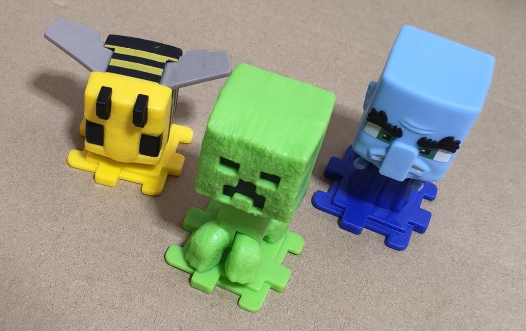 Minecraft Figures and Blocks Macdonald, Hobbies & Toys, Toys & Games on ...