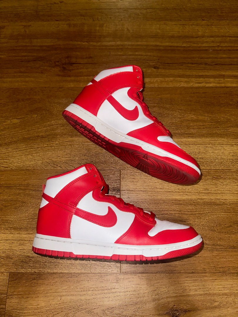 Nike Dunks “University Red”, Men's Fashion, Footwear, Sneakers on Carousell