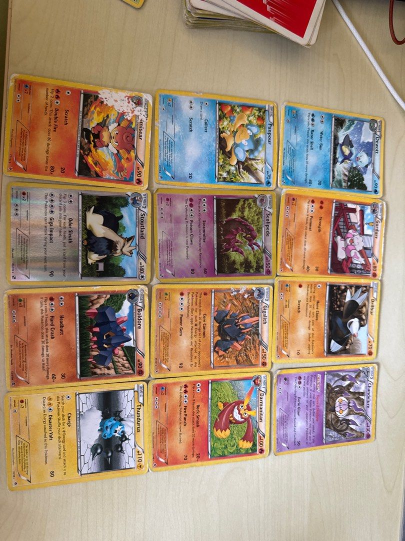 Pokémon Cards 2011 Black & White Era – 20-Card Bundle , Hobbies & Toys ...