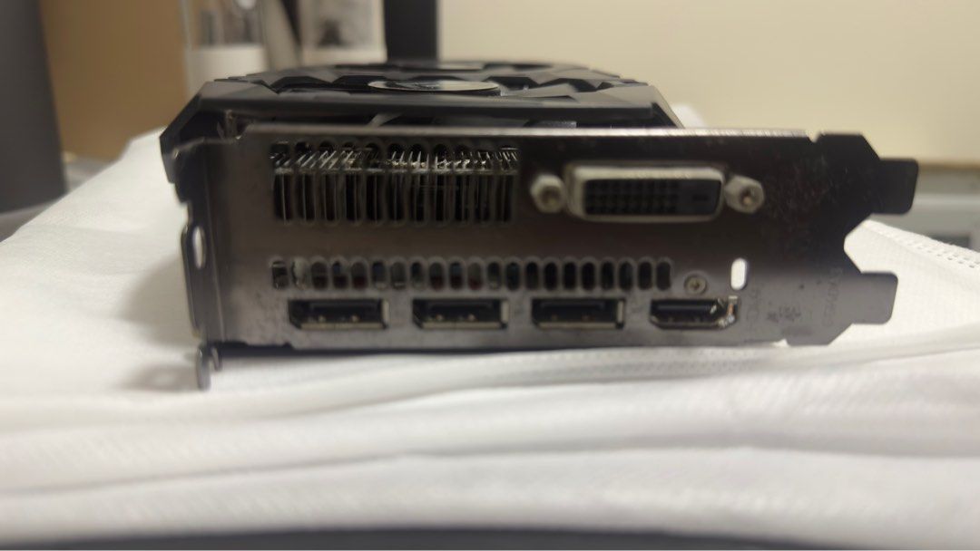 PowerColor Radeon RX 570 Graphics Card, Computers & Tech, Parts ...