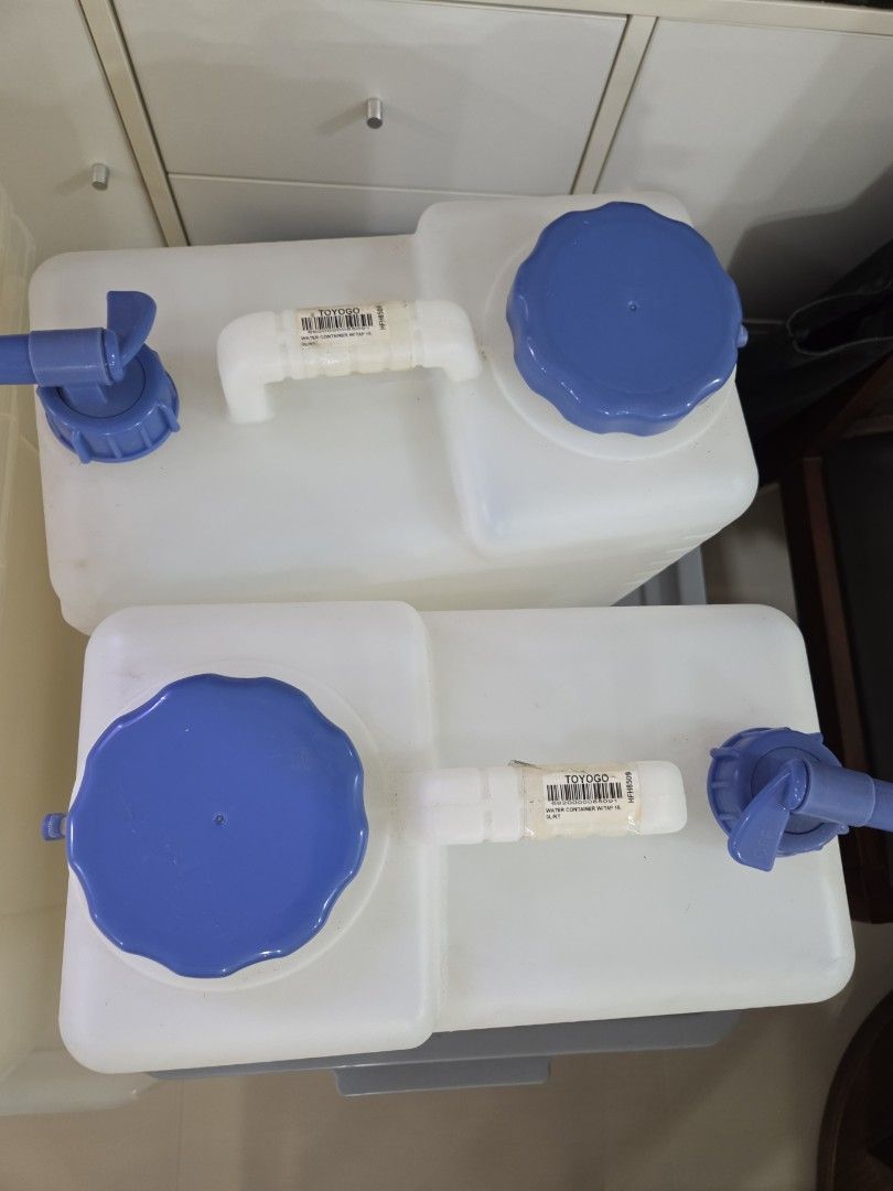 TOYOGO WATER CONTAINER WITH TAP, Furniture & Home Living, Kitchenware ...