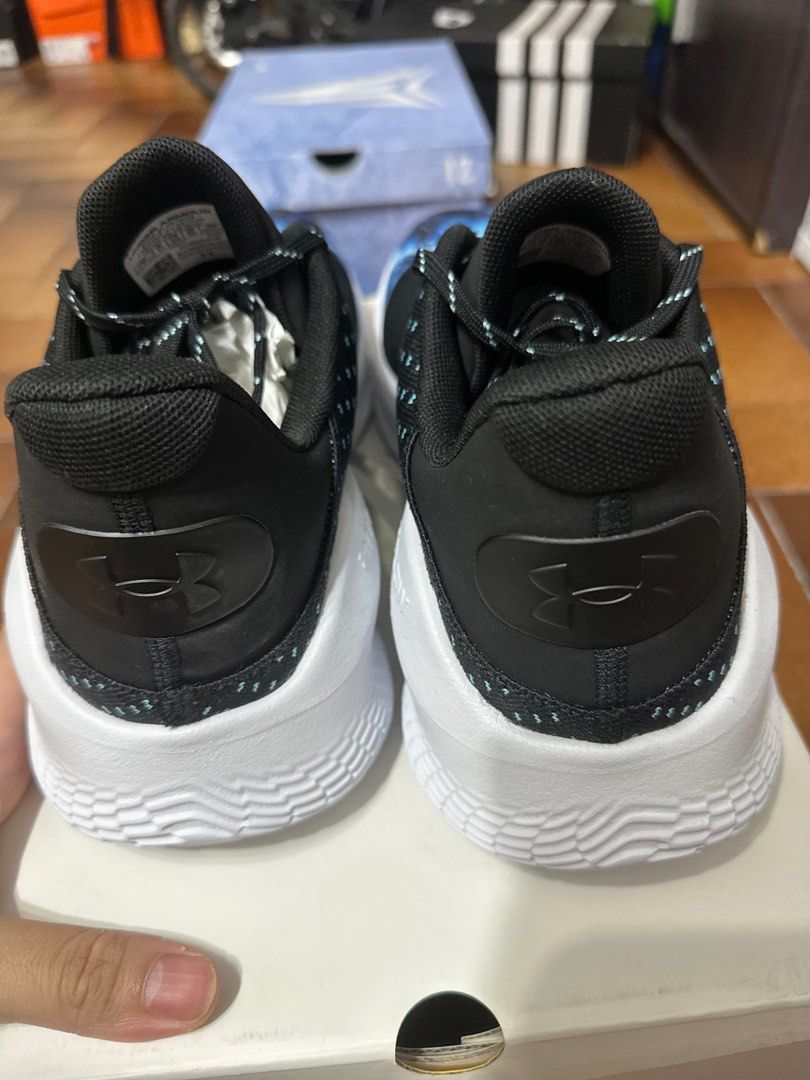Under Armour curry 4 flowtro basketball shoes not kyrie book kd harden ...