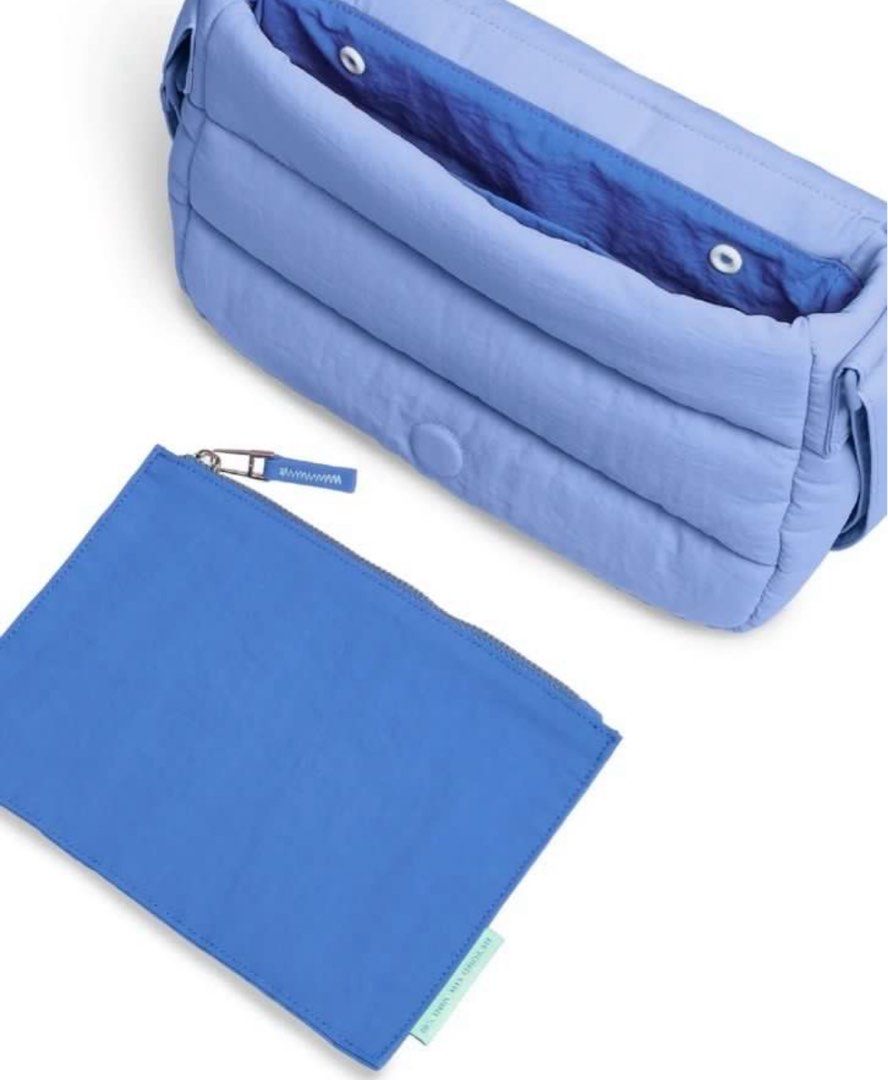 BTV Poofy Bag (Periwinkle), Women's Fashion, Bags & Wallets, Shoulder ...