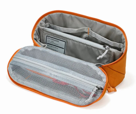 Evergoods Civic Access Pouch 2L (Burnt Orange), Men's Fashion, Bags ...