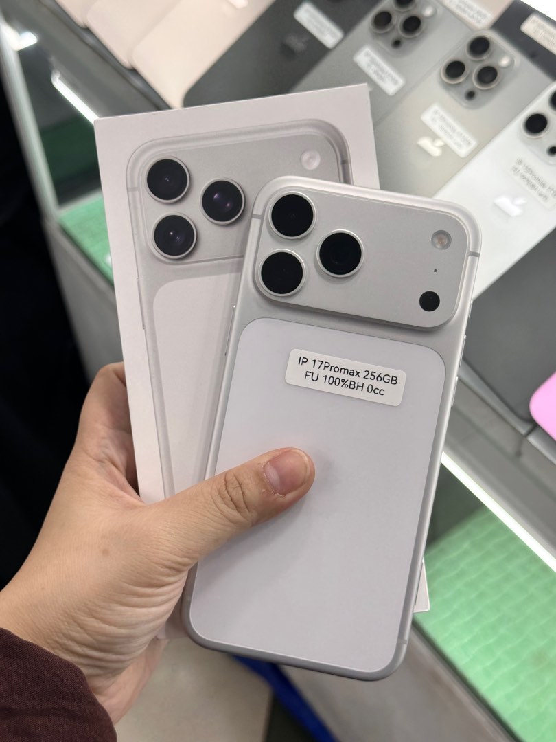 iPhone 17 Pro Max 256GB Factory Unlocked 100% Batthealth NTC Approved ...