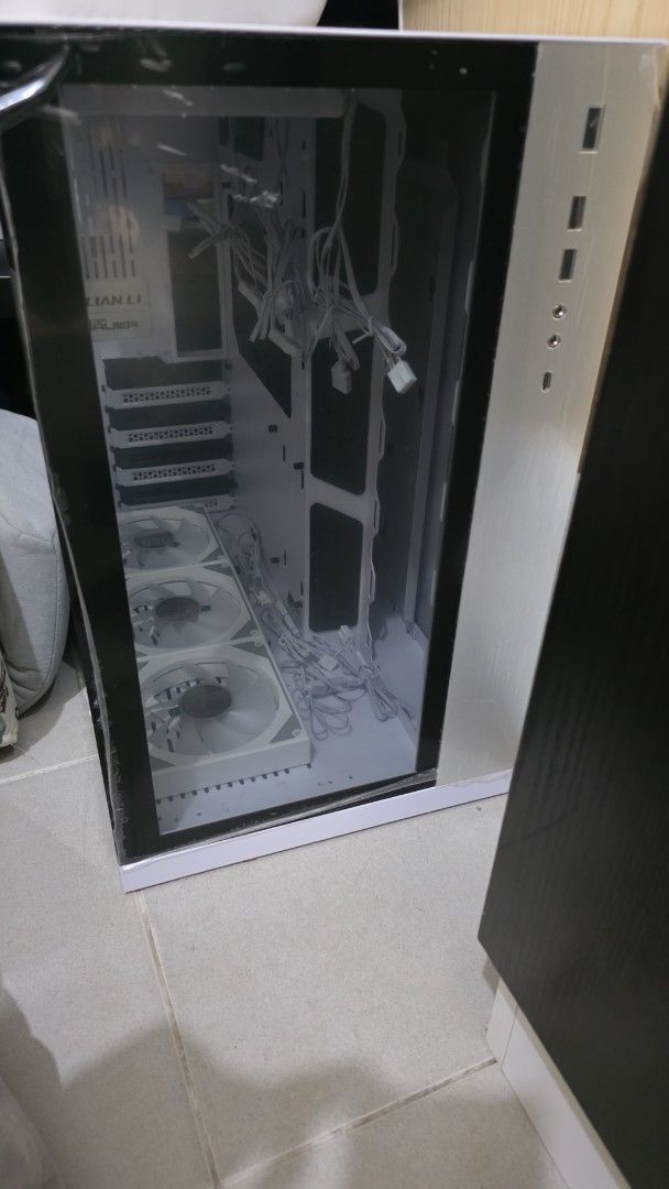 Lian Li PC Case, Computers & Tech, Parts & Accessories, Computer Parts ...