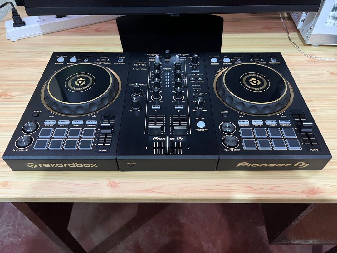 Pioneer DDJ 400 Rekordbox Performance DJ Controller, Audio, Other Audio ...