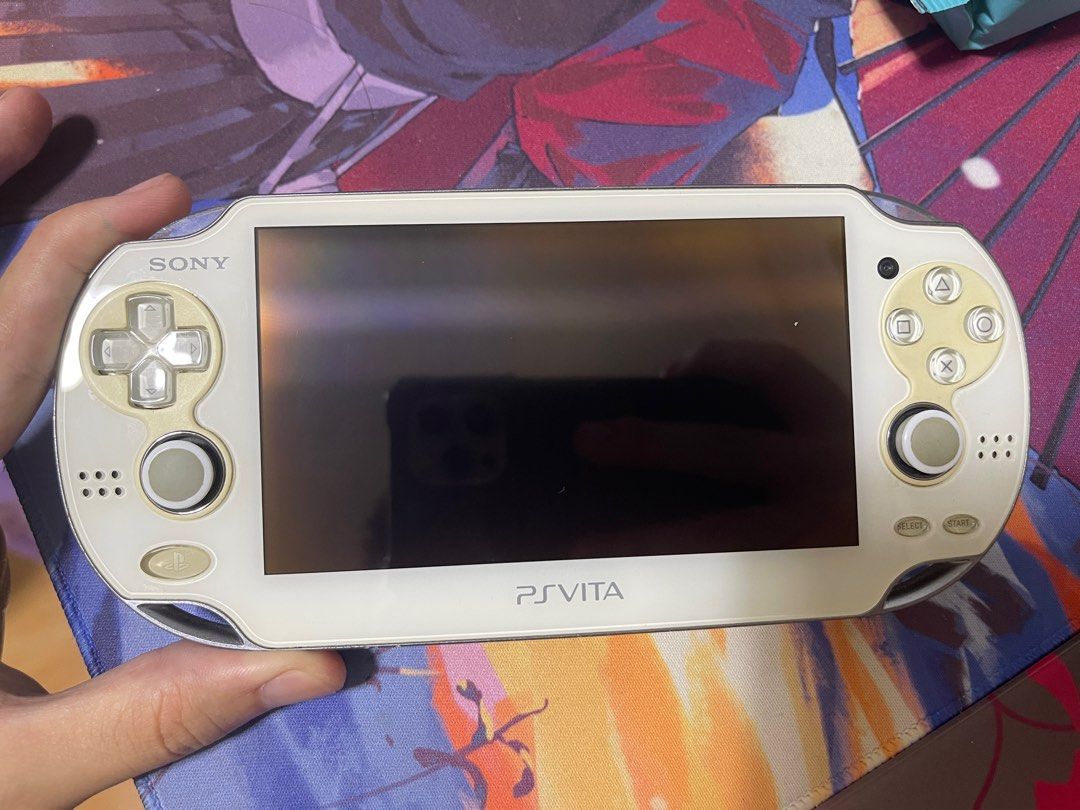 Ps Vita 1006 USB C Mod White Hen Modded 128GB, Video Gaming, Video Game ...