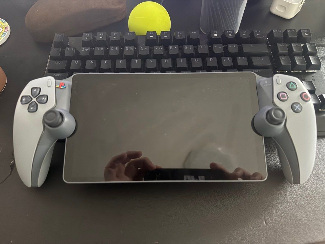 Sony PlayStation Portal Remote Player, Video Gaming, Video Game ...