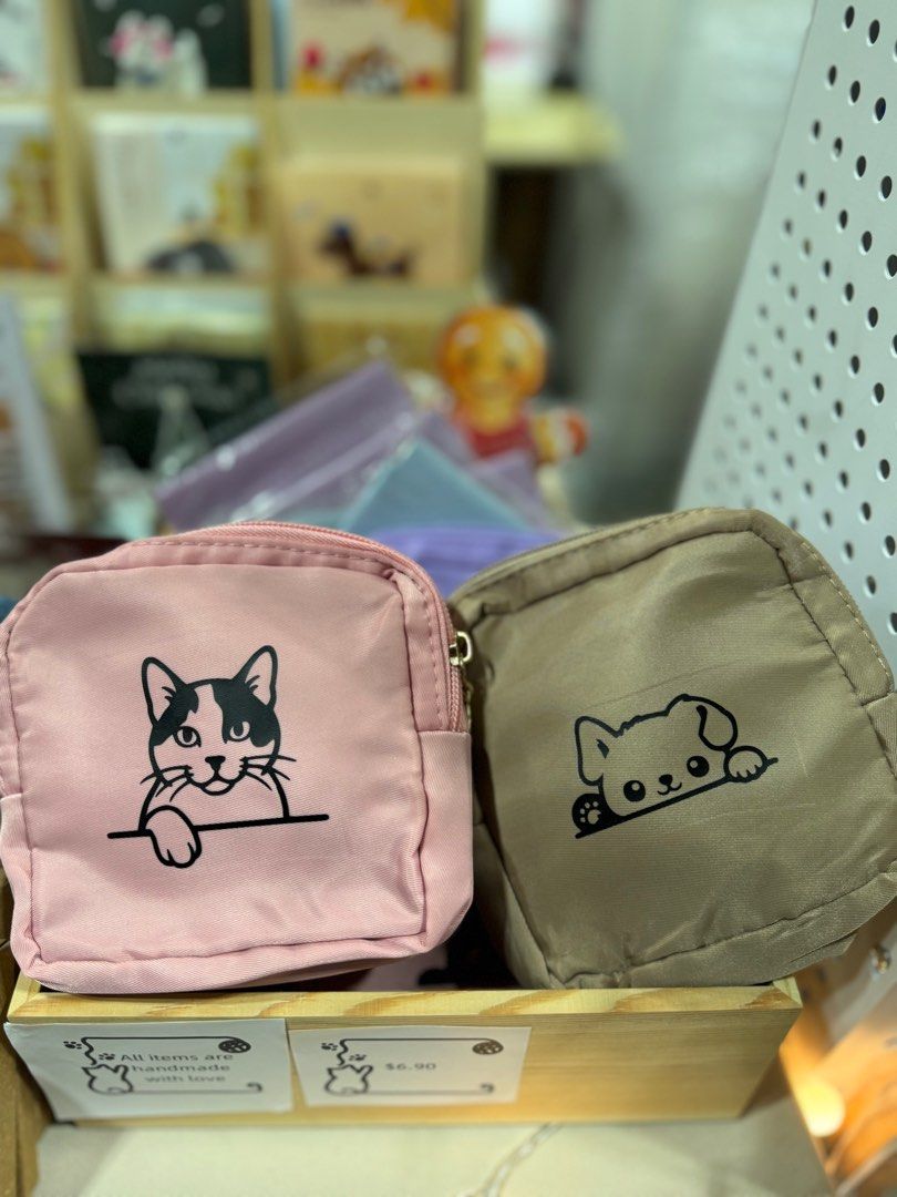 🐾 Peeping Animal Coin Pouch | Cute & Practical, Women's Fashion, Bags ...
