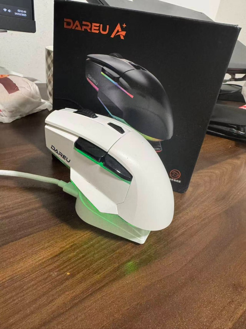 Dareu A+ Wireless Gaming Mouse - White, Computers & Tech, Parts ...